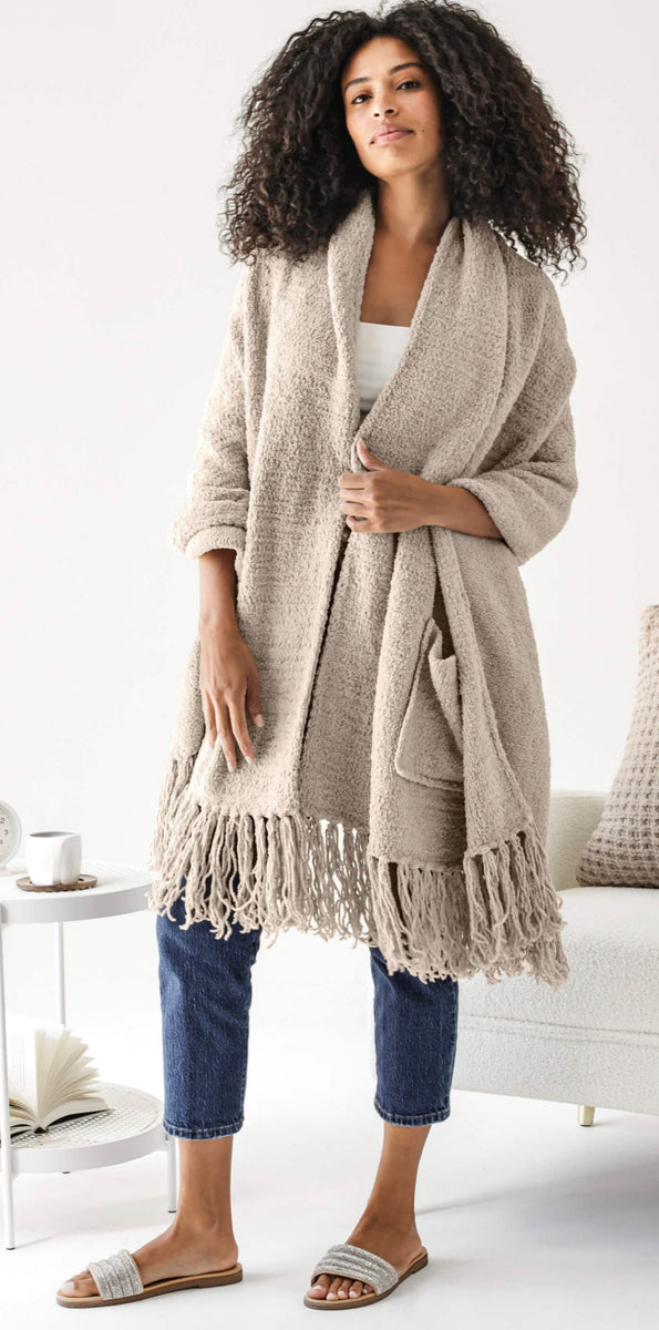 Snug Fringed Wrap – The Olive Tree